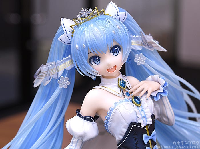 Kahotan's Blog | GOOD SMILE COMPANY Figure Reviews | Snow Miku: Snow ...